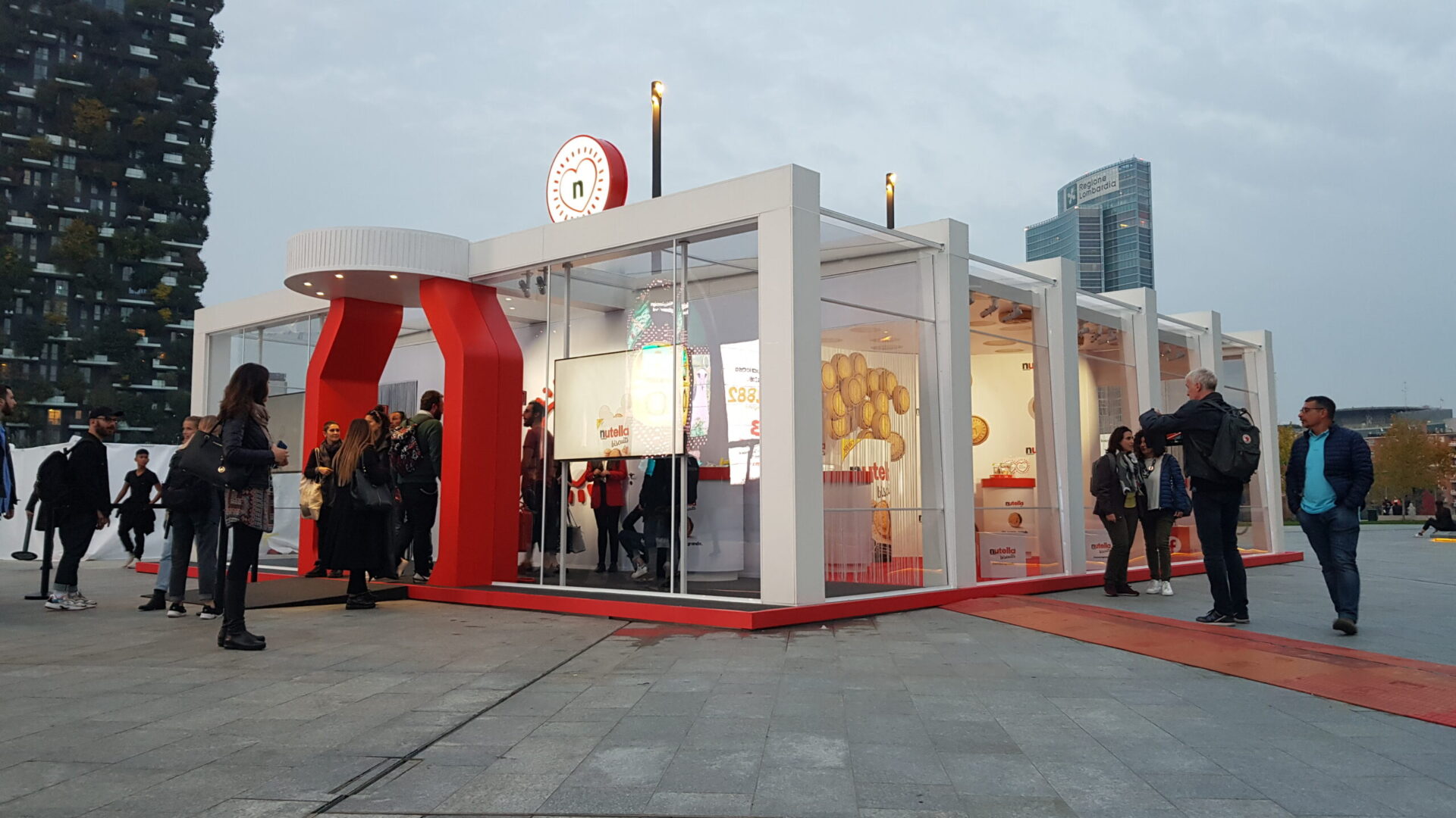 Nutella Biscuits stand - Merlo Factory